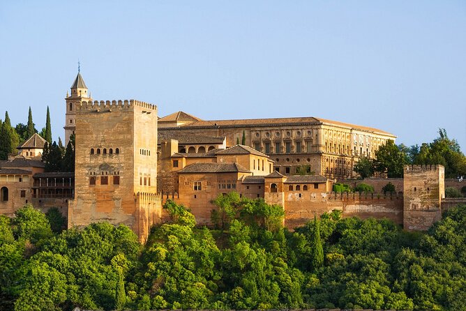 Alhambra entrance with Nazaries Palaces and audio guide without queues - FAQ