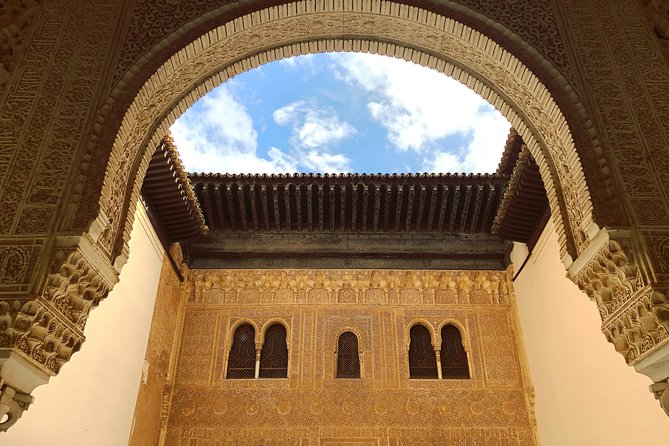 Alhambra Private Tour with Skip-the-line-tickets - Authentic Insights from Fellow Travelers