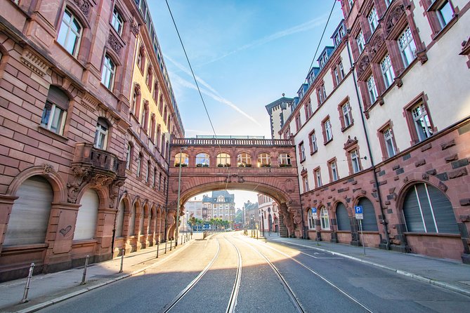 Architectural Frankfurt: Private Tour with a Local Expert - Practical Considerations for Your Visit