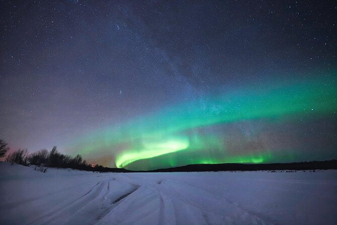 Aurora Hunting Pro Tour Guaranteed View- Unlimited time & mileage - What’s Included and What’s Not