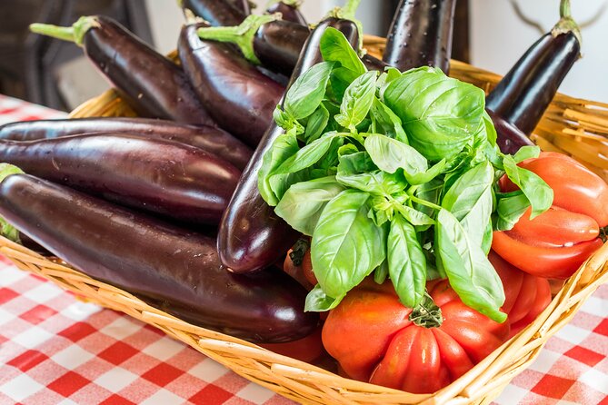 Authentic Pasta Cooking Class in Sorrento with Wine - Why This Experience Works for Travelers
