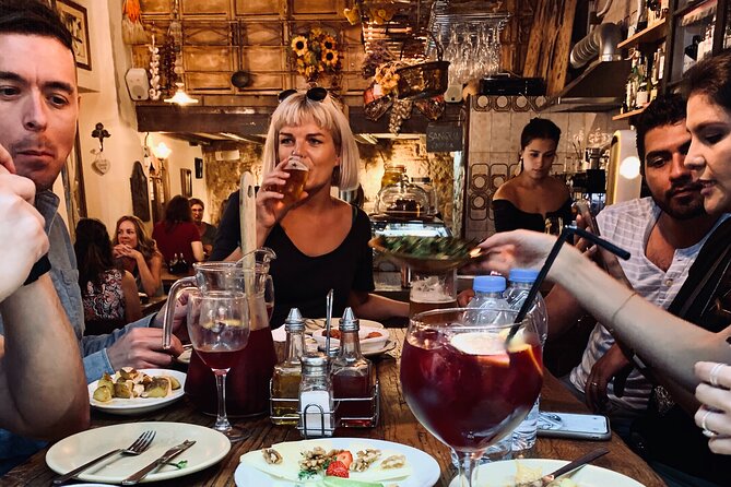 Barcelona Sightseeing by Bike with Photo Shooting and Tapas - Practical Details
