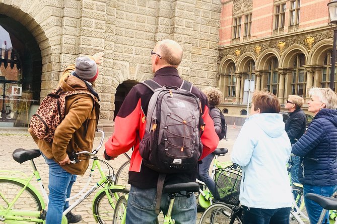 Bike Tour Gdansk - Standard - Authentic Moments and Honest Observations