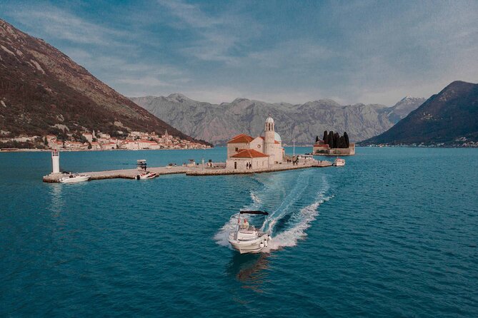 Blue Cave & Lady of the Rocks 3 hrs private tour (up to 8 pax) - The Tre Sorelle Palace and Love Legend