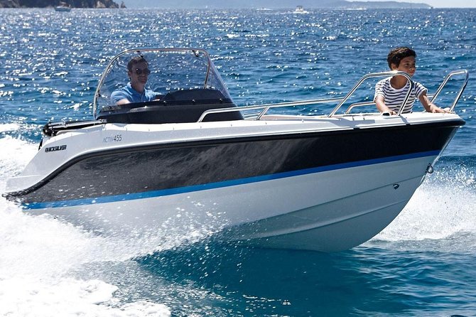 Boat rental without license - B450 'Theia' (4p) - Can Pastilla - The Sum Up