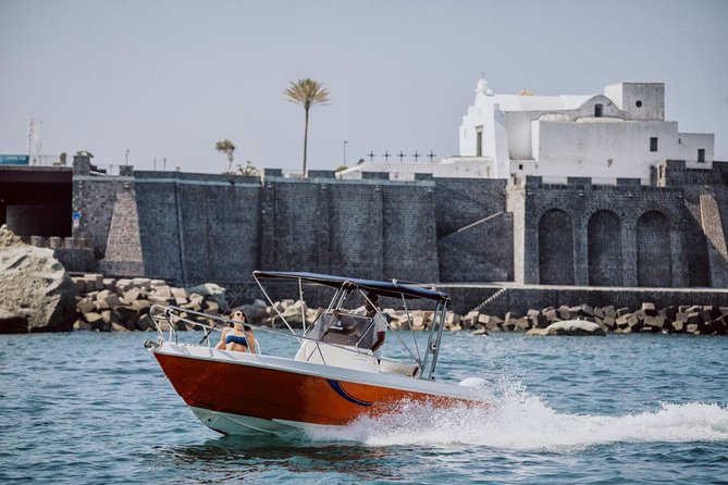 Boat trip on the island of Ischia Terminal Boat 21 - The Itinerary: Highlights & Authentic Moments