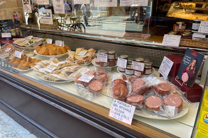 Bologna Walking Food Tour and Highlights with a Local Guide - Analyzing the Value