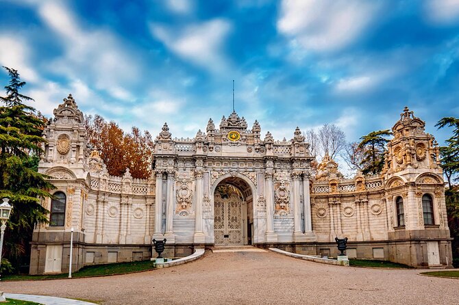 Bosphorus Cruise with Dolmabahce Palace and Istiklal Street Tour - What Makes This Tour Stand Out?