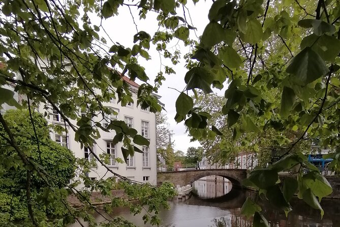 BRYGGJA ROMANTICA - 3 Hour Romantic Tour in Bruges - The Walk and the Hidden Gems