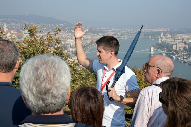 Budapest 3-Hour City Tour - Heroes Square and Its Significance