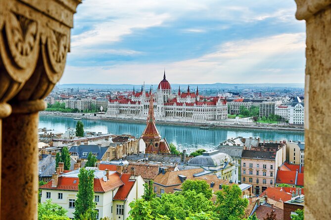 Budapest Highlights Self guided scavenger hunt and Walking Tour - Authenticity and Engagement