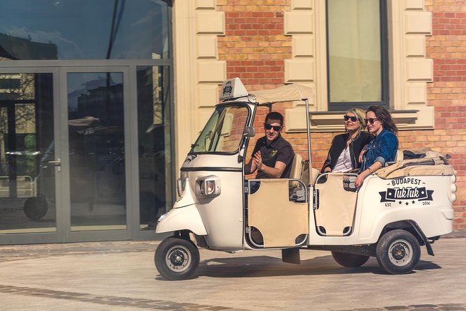 Budapest TukTuk Private Tour with Goulash Soup in the Downtown - Who Should Consider This Tour?