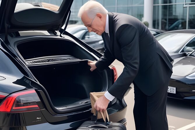 Budget airport transfer: Paris  CDG / Orly / Beauvais - The Vehicles and Comfort Level