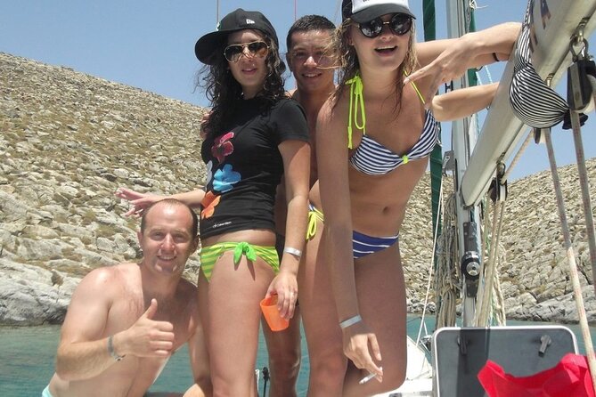 Catamaran cruise in Mykonos with Meal, Drinks & Transport - Final Thoughts: Who Should Consider This Tour?