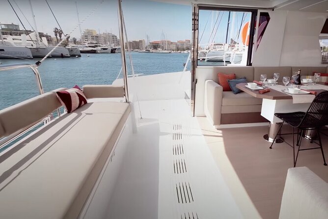 CATAMARAN Kleftiko Poliegos & Round of Milos Lunch with Openbar - What Makes This Tour Stand Out