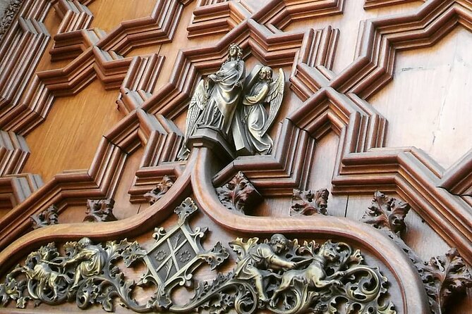 Cathedral of Barcelona Entrance Ticket with Access to the Rooftop - FAQs About the Barcelona Cathedral Tour