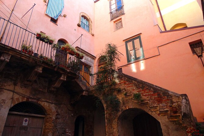 Cefalù: Guided Walking Tour & Cefalu Cathedral Mosaics - Practical Details: What to Expect