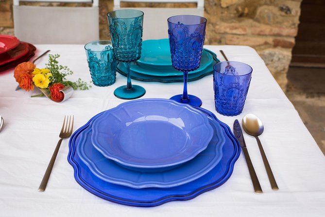 Cesarine: Market Tour & Typical Dining at a Local's Home in Lucca - Practical Details and Considerations