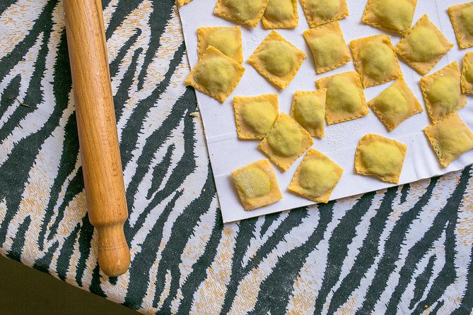 Cesarine: Small group Pasta and Tiramisu class in Turin - What the Reviews Tell Us