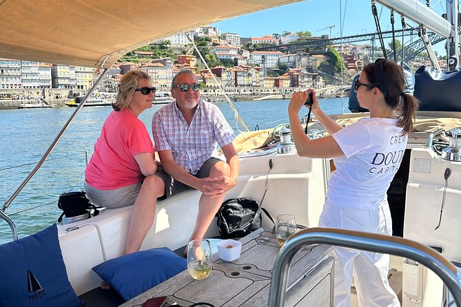 Charm cruise in Porto with wine tasting - Authentic, Friendly, and Informative Guides