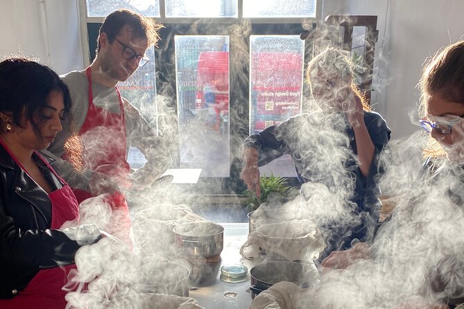 Cheese making workshop next to De Hallen, heart of Amsterdam - FAQ