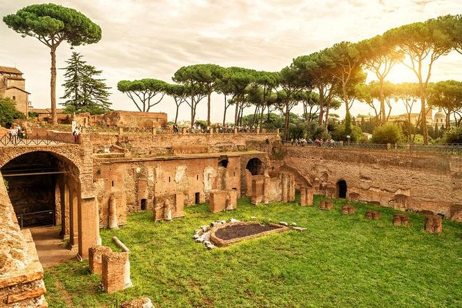 Colosseum and Roman Forum Private Tour - Detailed Breakdown of the Itinerary