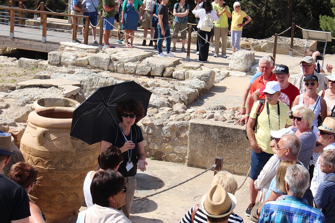 Crete Minoan Discovery Tour with Knossos Palace, Heraklion, and Live Dance Show - Authentic Experiences and Highlights