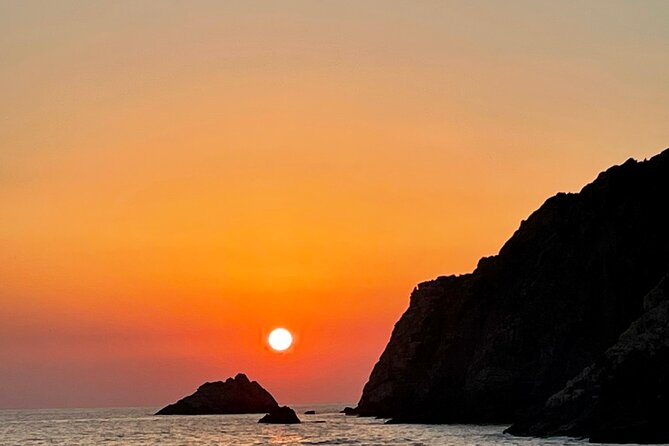 Cruise Sunset Aperitif Scandola/Gulf Porto/Piana Boat 12p - Who Should Book This?