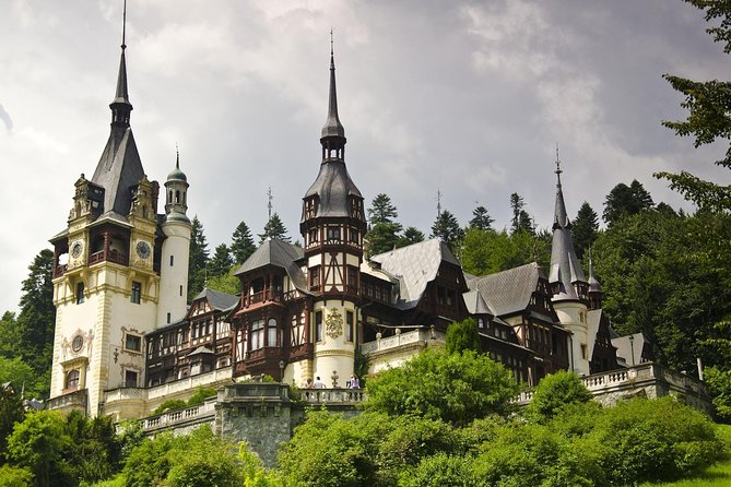 Day Trip Through Brasov in Transylvania and Bran, Peles, and Rasnov Castles - What Travelers Say