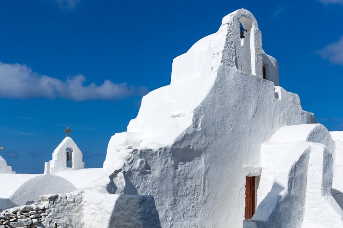 Day Trip to Mykonos Island from Athens - Exploring Mykonos Town