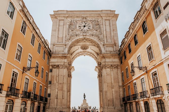 Discover Lisbons most Photogenic Spots with a Local - FAQ