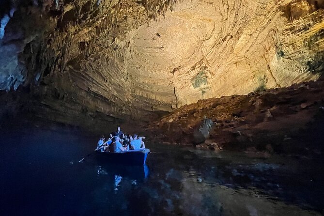 Dream Tour: Melissani Lake, Drogarati Cave, Myrtos (viewpoint) - FAQ