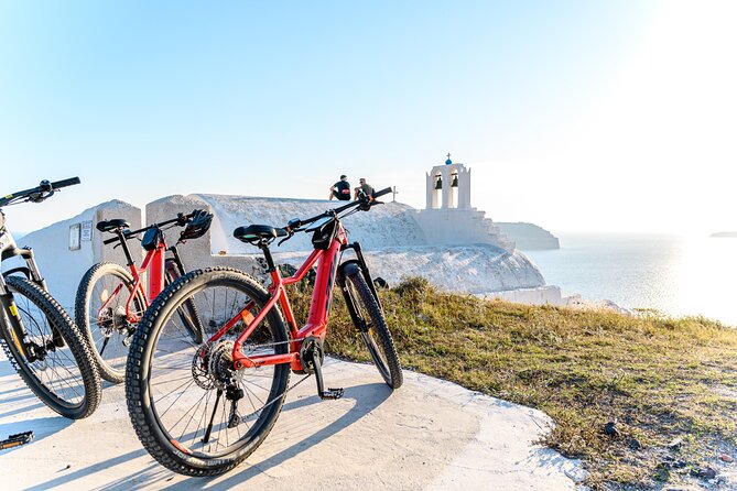 E-Bikes Rental in Santorini - Practical Details to Keep in Mind