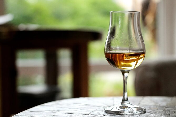 Edinburgh Whisky Walking Tour - Authentic Experiences and Traveler Feedback