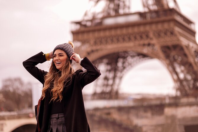Eiffel Tower Photoshoot - What Past Clients Say