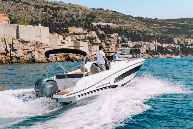 Elaphite Islands Luxury Private Boat Tour with Cap Camarat 7.5 - The Captain: Knowledge, Flexibility, and Friendliness