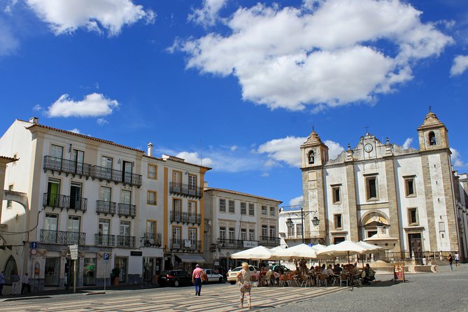 Évora & Monsaraz Wine Taste Small-Group Full Day Tour - Frequently Asked Questions