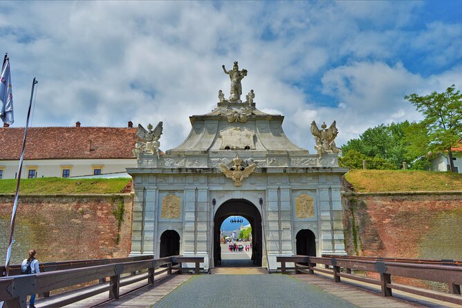 Exclusive Tour: Corvin Castle, Alba Iulia and traditional villages from Sibiu - Final Thoughts: Is this the Romanian day trip for you?