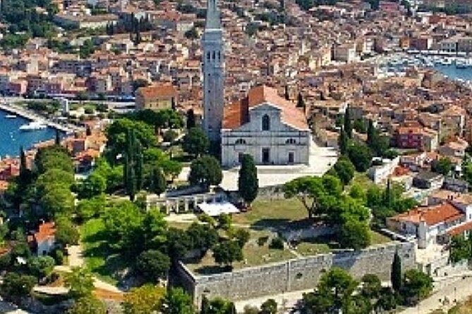 Exploration of the Istrian Coast Pore Rovinj Lim fjord and Vrsar - The Value of the Tour