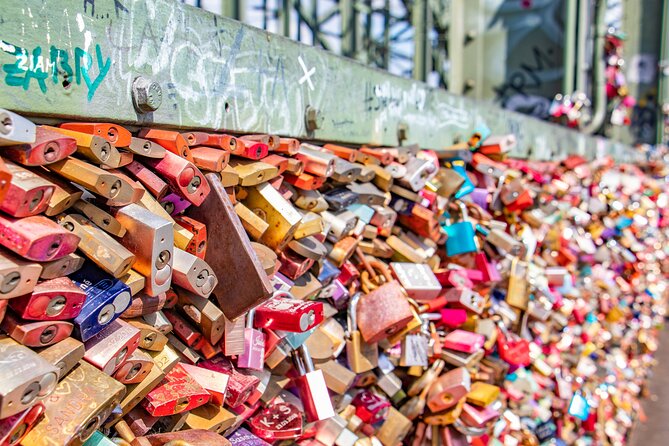 Explore Colognes best Street Art Quarter - Graffiti and Artistic Variety on Lessingstraße