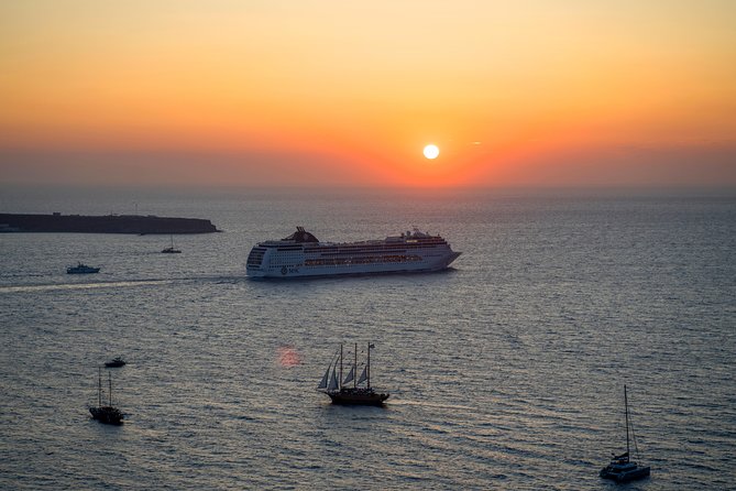 Explore Santorini with a Local Private Driver - What Travelers Say
