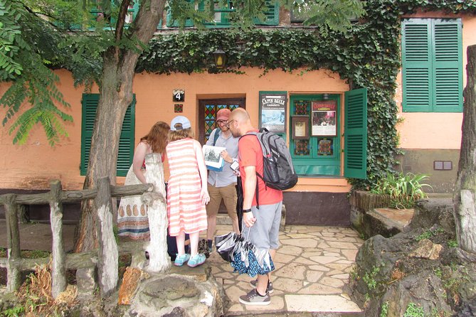 Family Treasure Hunt in Montmartre - Why This Tour Works for Families