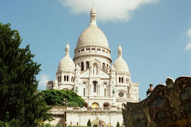 Food Tour of Montmartre Best Pastries Chocolates and Desserts - The Authentic Experience and Expertise