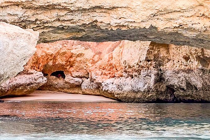 From Portimão to Paradise 2 Hours Sunset Tour - The Itinerary in Detail: What to Expect at Each Stop
