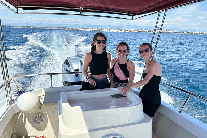 From Zadar: Island-Hopping Speedboat Tour with Drinks - The Practicalities: Group Size, Timing, and Physical Demands