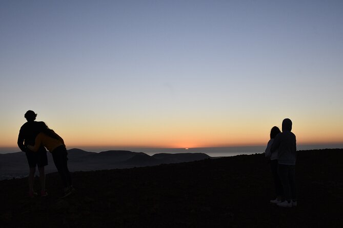 FUERTEVENTURA: Full Moon Hike - Sunset to Moonrise - FAQ