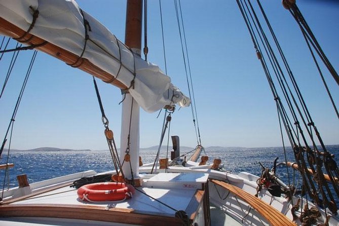 Full-Day Delos and Rhenia Island Cruise from Mykonos - Authentic Experiences from Past Travelers