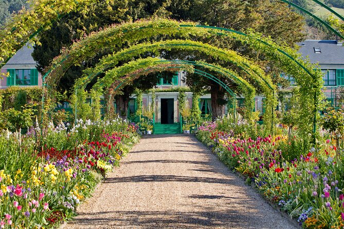 Full Day Giverny Monet's Gardens & Palace of Versailles - Final Thoughts: Is This Tour Right for You?