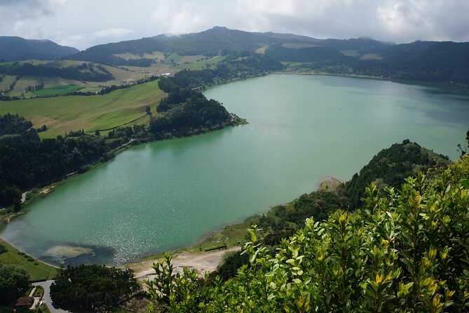 Full-Day Private São Miguel Tour with Furnas and Hot springs - The Heart of Furnas: Lagoa das Furnas
