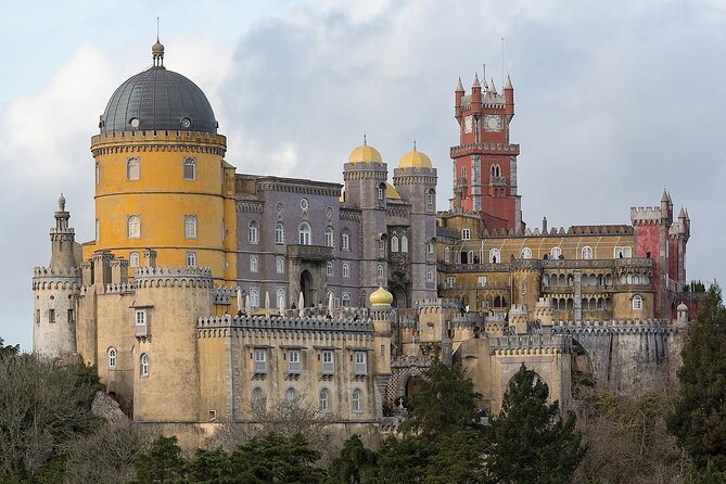 Full-Day Private Tour Sintra and Cascais with Pick Up - Real Experiences from Travelers